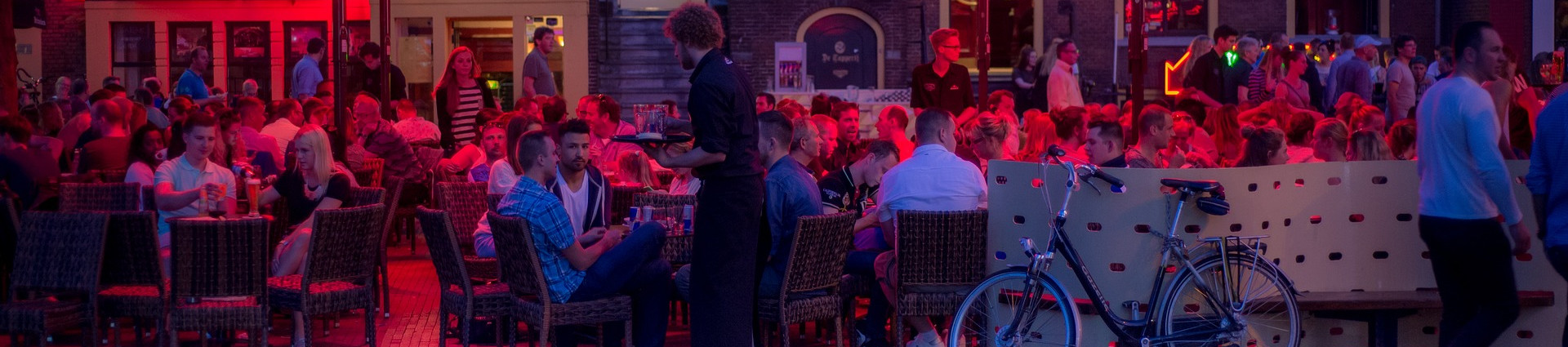 Lifestyle: Unterhaltung, Gastronomie, KFZ… ∴ Mainfrankenpark Dettelbach